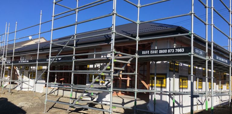 Safe Edge for Scaffolding & shrinkwrap 0800 873-7663